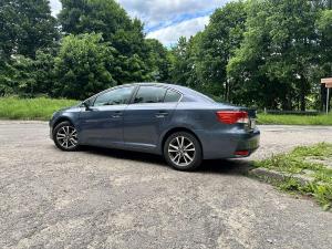 Blue Toyota Avensis 2013 in Vilnius, with an engine capacity of 1.80 L and mileage of 240 thousand km for 7200 €, photo 4 on AUTOMOTO.COM.LV