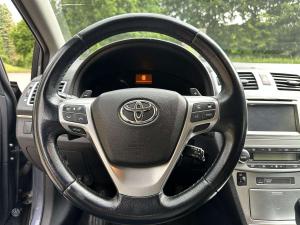 Blue Toyota Avensis 2013 in Vilnius, with an engine capacity of 1.80 L and mileage of 240 thousand km for 7200 €, photo 9 on AUTOMOTO.COM.LV