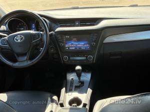 Zils Toyota Avensis 2015 Pērnava, ar dzinēja tilpumu 1.80 L un nobraukumu 212 tūkst. km par 8850 €, foto 6 vietnē AUTOMOTO.COM.LV