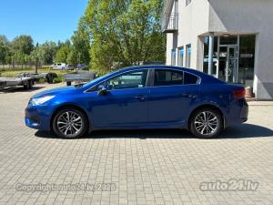 Zils Toyota Avensis 2015 Pērnava, ar dzinēja tilpumu 1.80 L un nobraukumu 212 tūkst. km par 8850 €, foto 9 vietnē AUTOMOTO.COM.LV