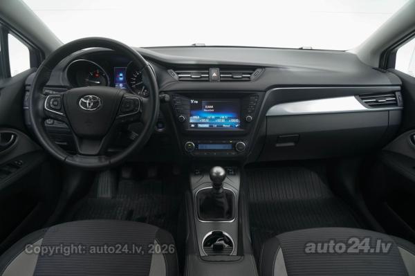 Blue Toyota Avensis 2015 in Tallinn, with an engine capacity of 1.60 L and mileage of 138 thousand km for 10990 €, photo 8 on AUTOMOTO.COM.LV