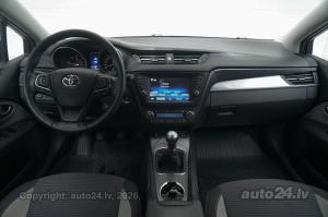 Zils Toyota Avensis 2015 Tallina, ar dzinēja tilpumu 1.60 L un nobraukumu 138 tūkst. km par 10990 €, foto 9 vietnē AUTOMOTO.COM.LV