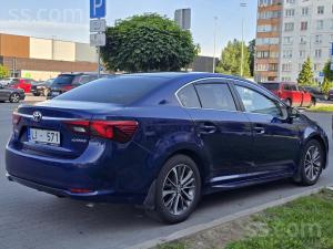 Zils Toyota Avensis 2015 Rīga, ar dzinēja tilpumu 2.00 L un nobraukumu 194 tūkst. km par 6990 €, foto 5 vietnē AUTOMOTO.COM.LV