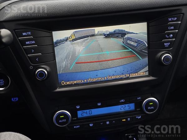 Синий Тойота Авенсис 2015 в Рига, объемом двигателя 2.00 л и пробегом 194 тыс. км за 6990 €, фото 9 на AUTOMOTO.COM.LV