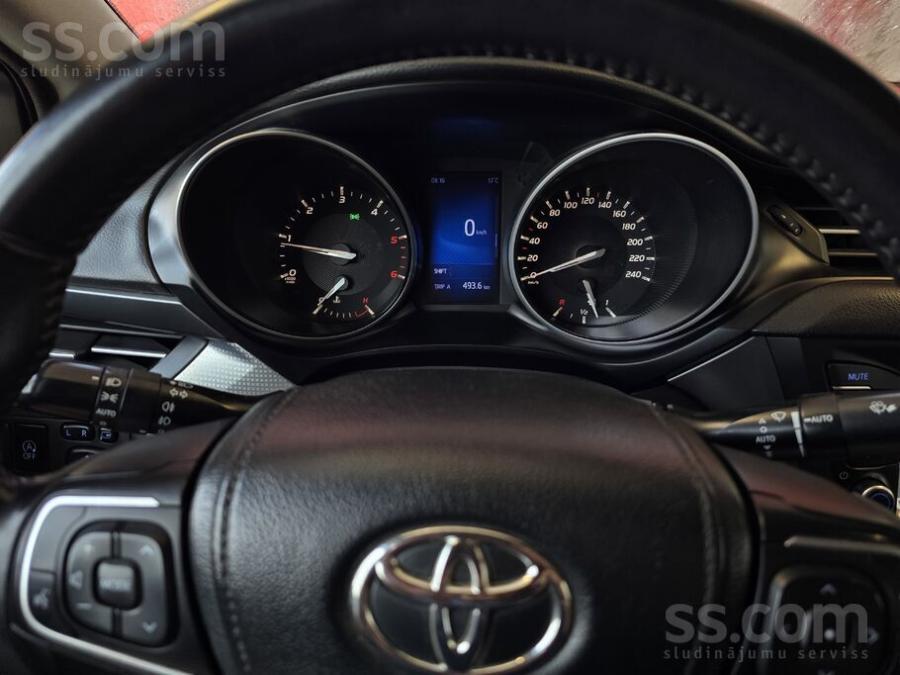 Zils Toyota Avensis 2015 Rīga, ar dzinēja tilpumu 2.00 L un nobraukumu 194 tūkst. km par 6990 €, foto 14 vietnē AUTOMOTO.COM.LV