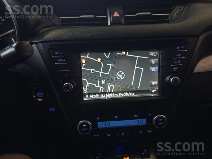 Zils Toyota Avensis 2015 Rīga, ar dzinēja tilpumu 2.00 L un nobraukumu 194 tūkst. km par 6990 €, foto 16 vietnē AUTOMOTO.COM.LV