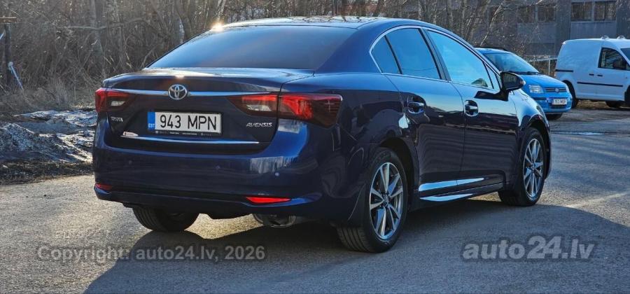 Zils Toyota Avensis 2016 Tallina, ar dzinēja tilpumu 1.80 L un nobraukumu 146 tūkst. km par 11500 €, foto 5 vietnē AUTOMOTO.COM.LV