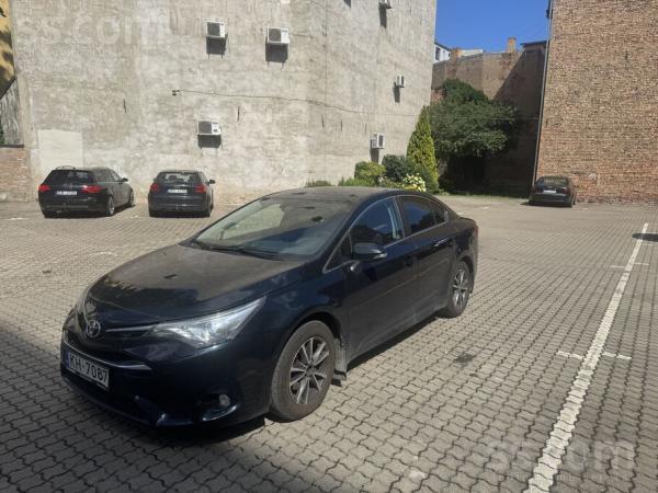 Zils Toyota Avensis 2016 Rīga, ar dzinēja tilpumu 1.80 L un nobraukumu 222 tūkst. km par 9500 €, foto 2 vietnē AUTOMOTO.COM.LV