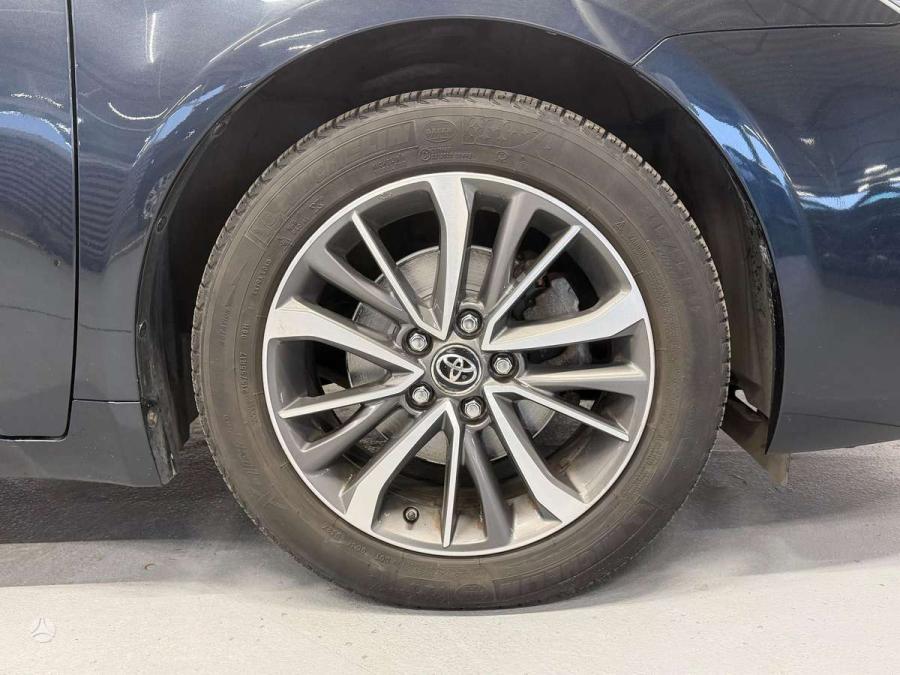 Zils Toyota Avensis 2016 Kauņa, ar dzinēja tilpumu 1.80 L un nobraukumu 161 tūkst. km par 11900 €, foto 16 vietnē AUTOMOTO.COM.LV