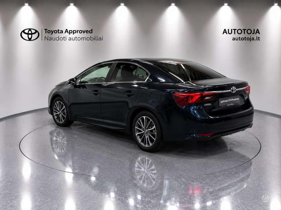 Zils Toyota Avensis 2016 Kauņa, ar dzinēja tilpumu 1.80 L un nobraukumu 161 tūkst. km par 11900 €, foto 18 vietnē AUTOMOTO.COM.LV