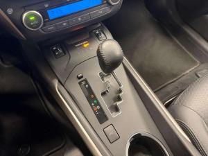 Zils Toyota Avensis 2016 Kauņa, ar dzinēja tilpumu 1.80 L un nobraukumu 161 tūkst. km par 11900 €, foto 31 vietnē AUTOMOTO.COM.LV