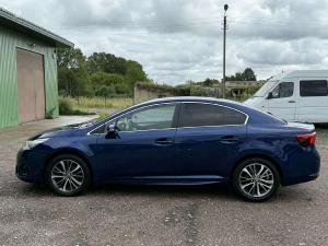 Zils Toyota Avensis 2017 Kretinga, ar dzinēja tilpumu 1.80 L un nobraukumu 187 tūkst. km par 10450 €, foto 4 vietnē AUTOMOTO.COM.LV