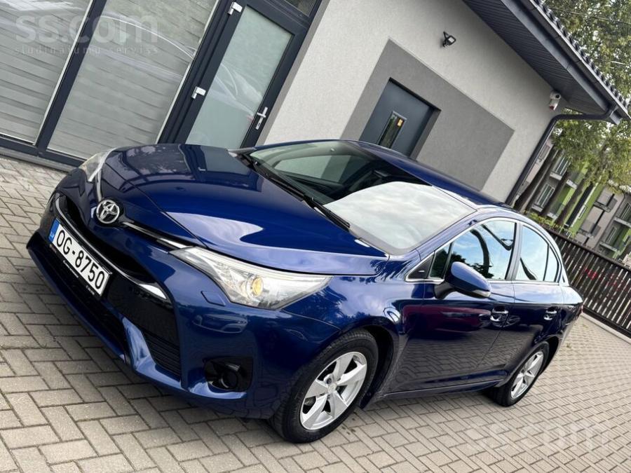 Zils Toyota Avensis 2017 Rīga, ar dzinēja tilpumu 1.60 L un nobraukumu 118 tūkst. km par 9600 €, foto 8 vietnē AUTOMOTO.COM.LV