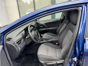Zils Toyota Avensis 2017 Rīga, ar dzinēja tilpumu 1.60 L un nobraukumu 118 tūkst. km par 9600 €, foto 15 vietnē AUTOMOTO.COM.LV