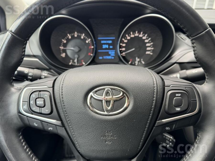 Zils Toyota Avensis 2017 Rīga, ar dzinēja tilpumu 1.60 L un nobraukumu 118 tūkst. km par 9600 €, foto 18 vietnē AUTOMOTO.COM.LV