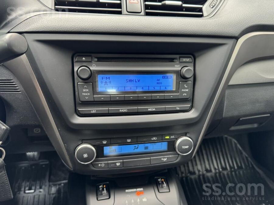 Zils Toyota Avensis 2017 Rīga, ar dzinēja tilpumu 1.60 L un nobraukumu 118 tūkst. km par 9600 €, foto 19 vietnē AUTOMOTO.COM.LV