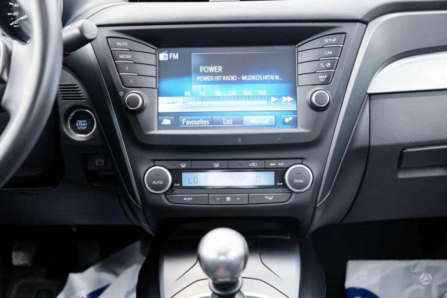Синий Тойота Авенсис 2017 в Каунас, объемом двигателя 1.60 л и пробегом 218 тыс. км за 7490 €, фото 11 на AUTOMOTO.COM.LV