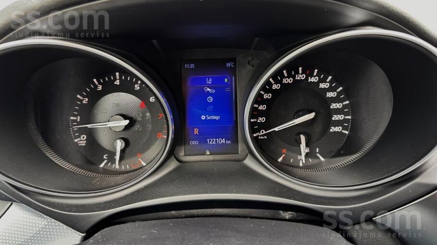 Zils Toyota Avensis 2018 Rīga, ar dzinēja tilpumu 1.80 L un nobraukumu 122 tūkst. km par 12750 €, foto 10 vietnē AUTOMOTO.COM.LV
