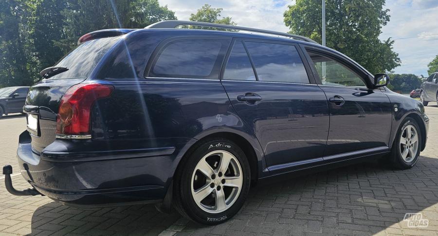 Blue Toyota Avensis 2003 in Trakai, with an engine capacity of 2.00 L and mileage of 306 thousand km for 1500 €, photo 10 on AUTOMOTO.COM.LV