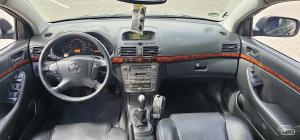 Blue Toyota Avensis 2003 in Trakai, with an engine capacity of 2.00 L and mileage of 306 thousand km for 1500 €, photo 16 on AUTOMOTO.COM.LV