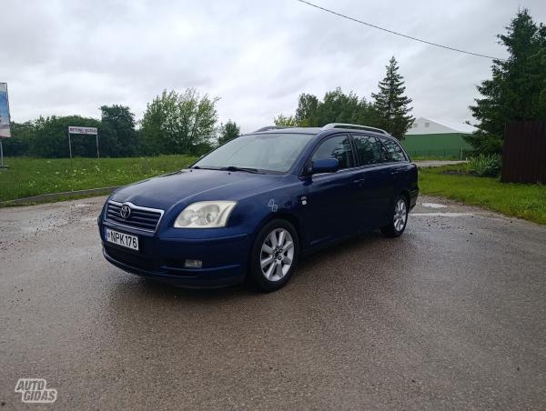 Синий Тойота Авенсис 2003 в Каунас, объемом двигателя 2.00 л и пробегом 319 тыс. км за 1000 €, фото 1 на AUTOMOTO.COM.LV