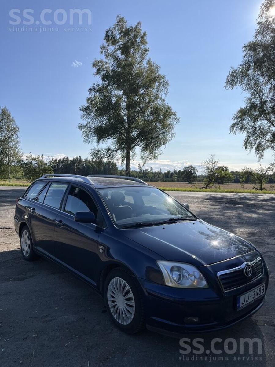 Zils Toyota Avensis 2003 Valmiera, ar dzinēja tilpumu 2.00 L un nobraukumu 400 tūkst. km par 1500 €, foto 3 vietnē AUTOMOTO.COM.LV