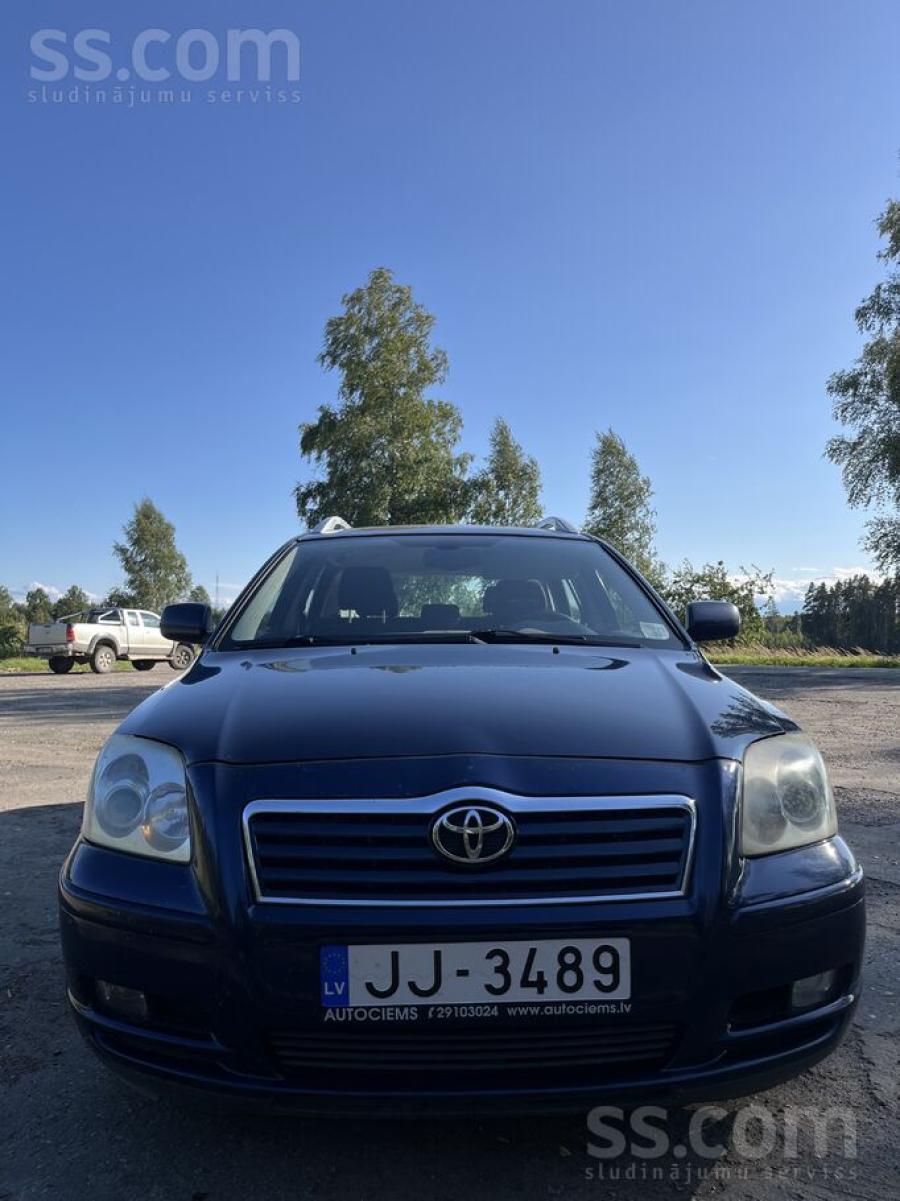Zils Toyota Avensis 2003 Valmiera, ar dzinēja tilpumu 2.00 L un nobraukumu 400 tūkst. km par 1500 €, foto 4 vietnē AUTOMOTO.COM.LV