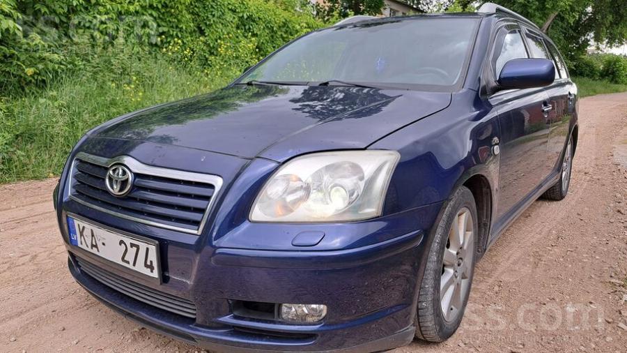 Blue Toyota Avensis 2004 in Daugavpils, with an engine capacity of 2.00 L and mileage of 320 thousand km for 1350 €, photo 1 on AUTOMOTO.COM.LV
