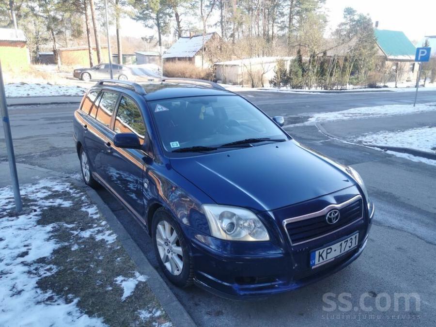 Blue Toyota Avensis 2004 in Preili, with an engine capacity of 2.00 L and mileage of 420 thousand km for 1470 €, photo 2 on AUTOMOTO.COM.LV