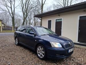 Zils Toyota Avensis 2004 Rīga, ar dzinēja tilpumu 2.00 L un nobraukumu 289 tūkst. km par 1380 €, foto 3 vietnē AUTOMOTO.COM.LV