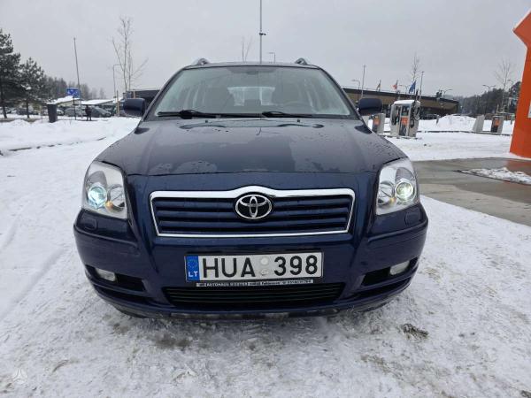 Zils Toyota Avensis 2004 Viļņa, ar dzinēja tilpumu 1.79 L un nobraukumu 280 tūkst. km par 1250 €, foto 4 vietnē AUTOMOTO.COM.LV