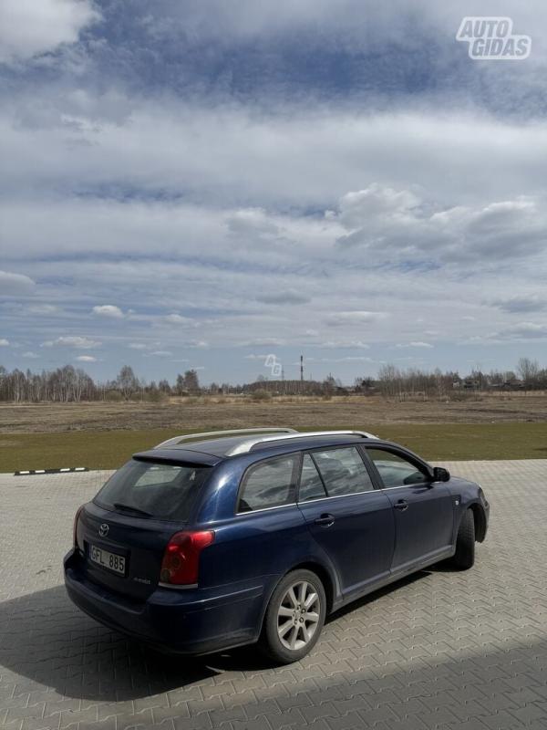 Zils Toyota Avensis 2004 Šauļi, ar dzinēja tilpumu 1.80 L un nobraukumu 350 tūkst. km par 1450 €, foto 4 vietnē AUTOMOTO.COM.LV