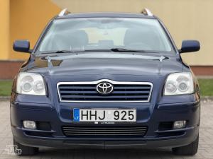 Blue Toyota Avensis 2004 in Kaisiadorys, with an engine capacity of 2.00 L and mileage of 450 thousand km for 1100 €, photo 3 on AUTOMOTO.COM.LV