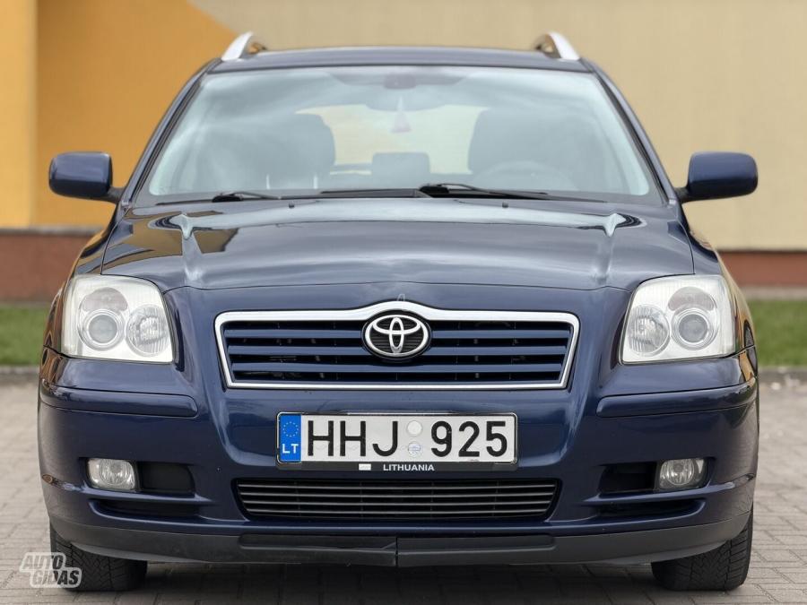 Blue Toyota Avensis 2004 in Kaisiadorys, with an engine capacity of 2.00 L and mileage of 450 thousand km for 1100 €, photo 3 on AUTOMOTO.COM.LV