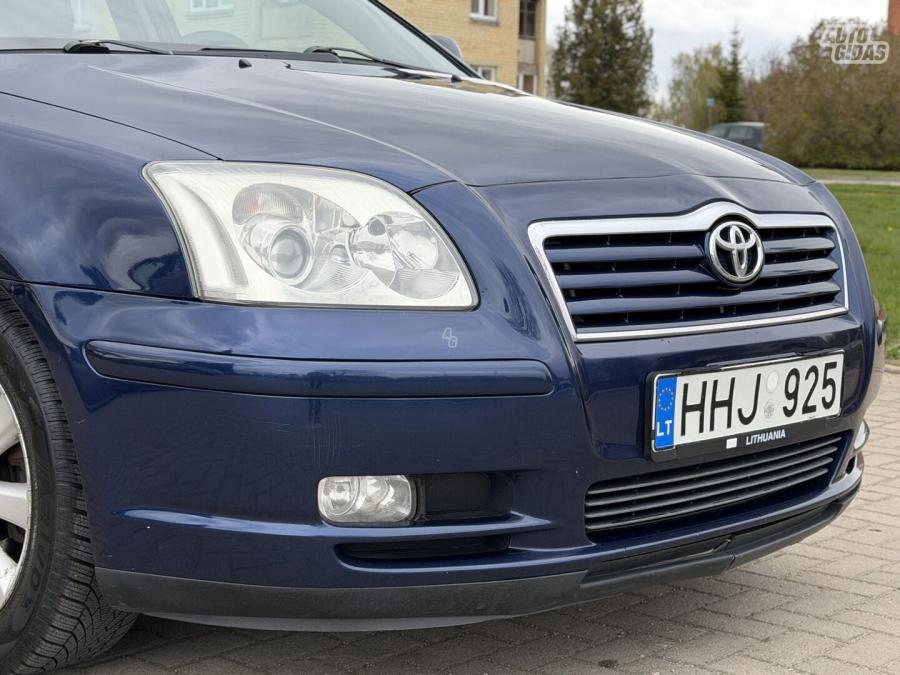 Blue Toyota Avensis 2004 in Kaisiadorys, with an engine capacity of 2.00 L and mileage of 450 thousand km for 1100 €, photo 15 on AUTOMOTO.COM.LV