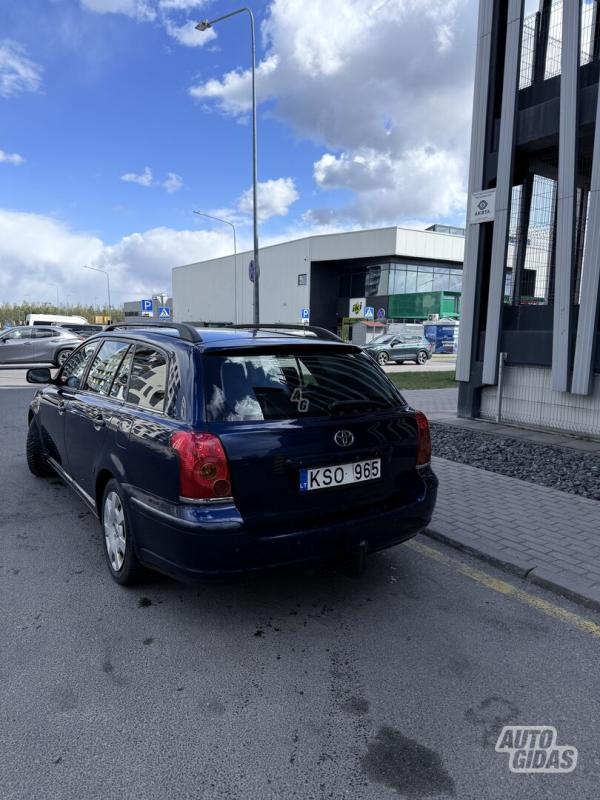 Zils Toyota Avensis 2004 Viļņa, ar dzinēja tilpumu 2.00 L un nobraukumu 317 tūkst. km par 1550 €, foto 3 vietnē AUTOMOTO.COM.LV