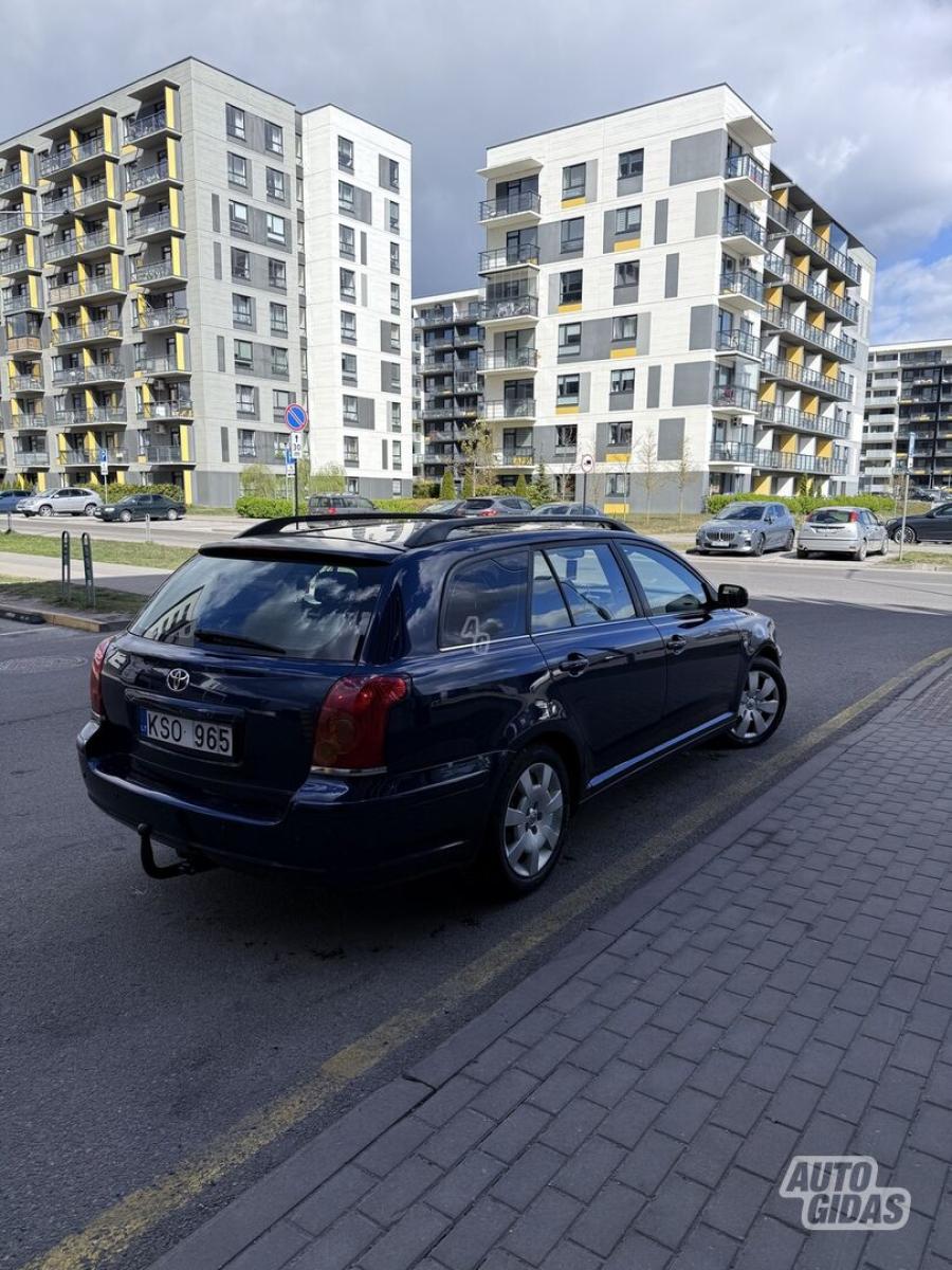 Синий Тойота Авенсис 2004 в Вильнюс, объемом двигателя 2.00 л и пробегом 317 тыс. км за 1550 €, фото 6 на AUTOMOTO.COM.LV