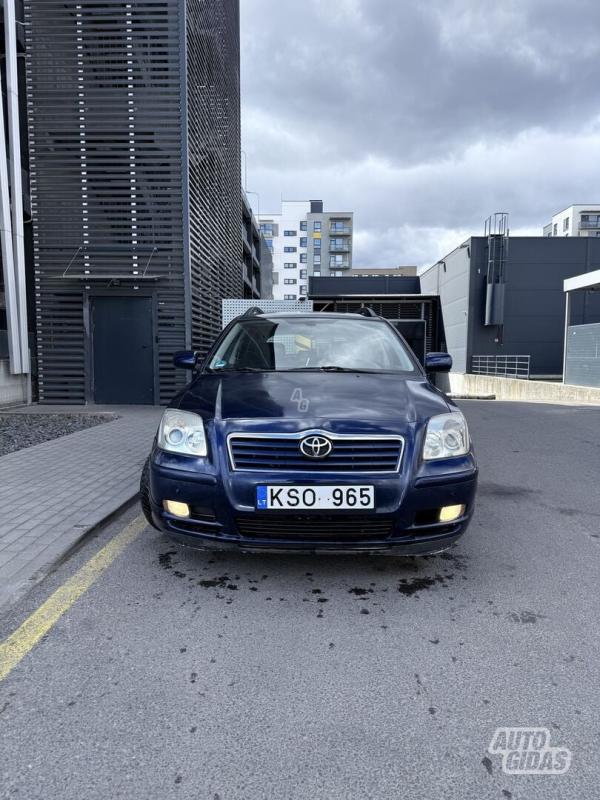 Zils Toyota Avensis 2004 Viļņa, ar dzinēja tilpumu 2.00 L un nobraukumu 317 tūkst. km par 1550 €, foto 8 vietnē AUTOMOTO.COM.LV