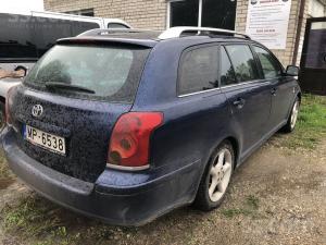 Zils Toyota Avensis 2004 Rīga, ar dzinēja tilpumu 2.00 L un nobraukumu 392 tūkst. km par 1150 €, foto 4 vietnē AUTOMOTO.COM.LV
