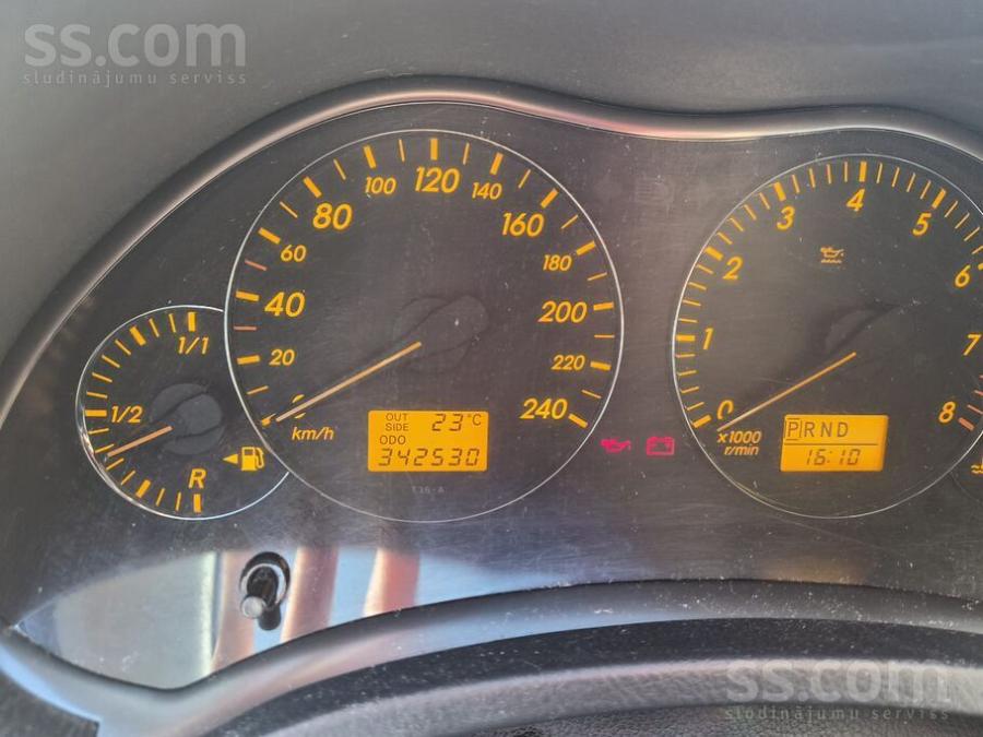 Синий Тойота Авенсис 2004 в Юрмала, объемом двигателя 2.40 л и пробегом 343 тыс. км за 1600 €, фото 6 на AUTOMOTO.COM.LV