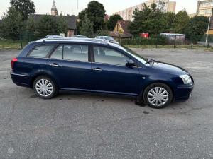 Blue Toyota Avensis 2004 in Joniskis, with an engine capacity of 1.79 L and mileage of 259 thousand km for 850 €, photo 4 on AUTOMOTO.COM.LV