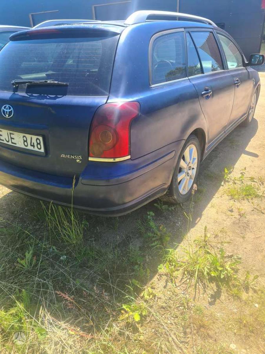 Синий Тойота Авенсис 2004 в Каунас, объемом двигателя 2.00 л и пробегом 298 тыс. км за 900 €, фото 6 на AUTOMOTO.COM.LV