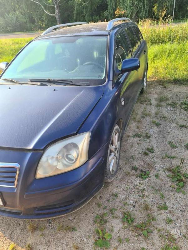 Zils Toyota Avensis 2004 Kauņa, ar dzinēja tilpumu 1.98 L un nobraukumu 299 tūkst. km par 850 €, foto 3 vietnē AUTOMOTO.COM.LV