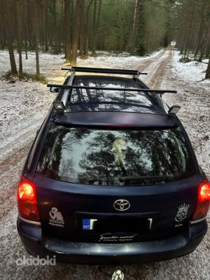 Zils Toyota Avensis 2004 Tallina, ar dzinēja tilpumu 2.00 L un nobraukumu 220 tūkst. km par 2499 €, foto 8 vietnē AUTOMOTO.COM.LV