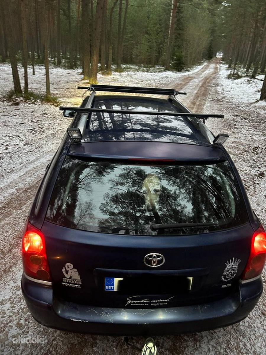 Zils Toyota Avensis 2004 Tallina, ar dzinēja tilpumu 2.00 L un nobraukumu 220 tūkst. km par 2499 €, foto 16 vietnē AUTOMOTO.COM.LV