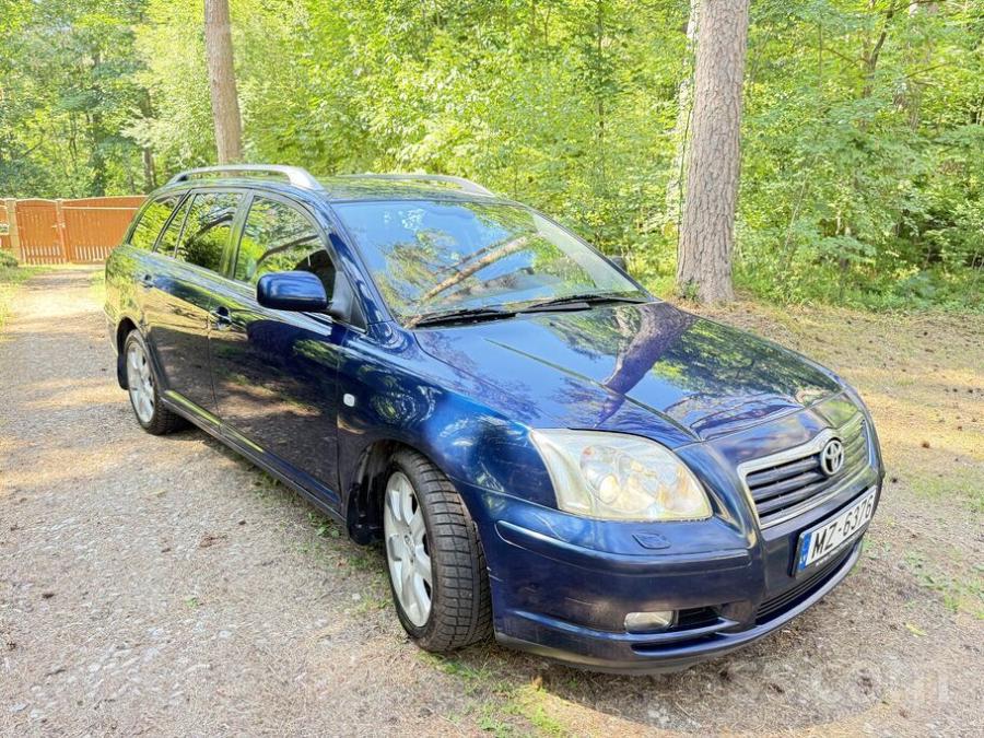 Zils Toyota Avensis 2004 Rīga, ar dzinēja tilpumu 2.40 L un nobraukumu 337 tūkst. km par 1850 €, foto 4 vietnē AUTOMOTO.COM.LV