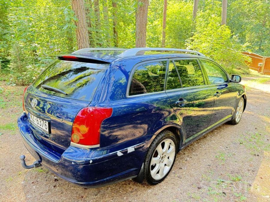 Zils Toyota Avensis 2004 Rīga, ar dzinēja tilpumu 2.40 L un nobraukumu 337 tūkst. km par 1850 €, foto 7 vietnē AUTOMOTO.COM.LV