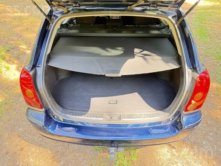 Zils Toyota Avensis 2004 Rīga, ar dzinēja tilpumu 2.40 L un nobraukumu 337 tūkst. km par 1850 €, foto 13 vietnē AUTOMOTO.COM.LV