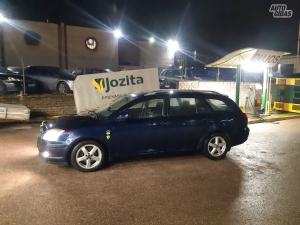 Zils Toyota Avensis 2005 Kauņa, ar dzinēja tilpumu 2.00 L un nobraukumu 290 tūkst. km par 1000 €, foto  vietnē AUTOMOTO.COM.LV