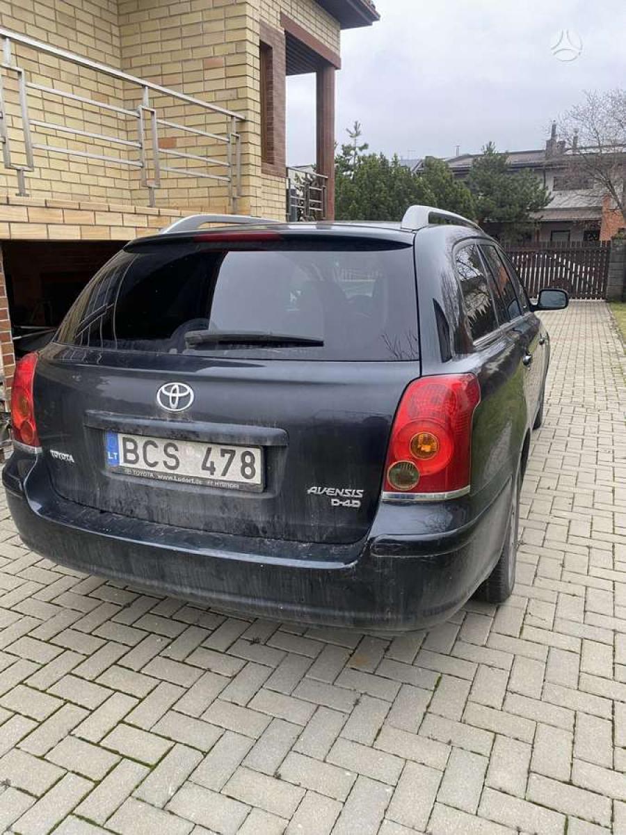 Zils Toyota Avensis 2005 Kauņa, ar dzinēja tilpumu 2.23 L un nobraukumu 233 tūkst. km par 1550 €, foto 5 vietnē AUTOMOTO.COM.LV